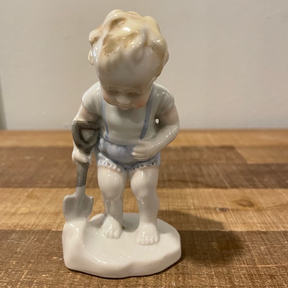 Art | Japan Ceramic Boy Playing In The Sand With His Shovel Light Blue ...